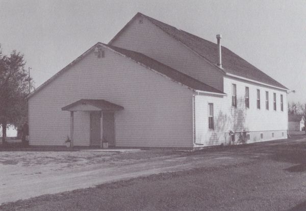Plum Coulee Sommerfeld Mennonite Church (Plum Coulee, Manitoba, Canada ...